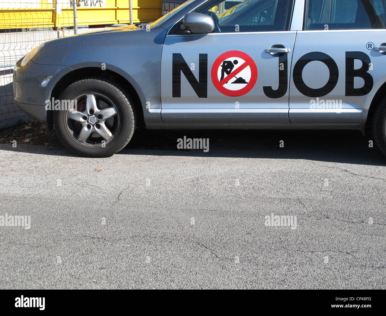 Rich car poor car hi-res stock photography and images - Alamy