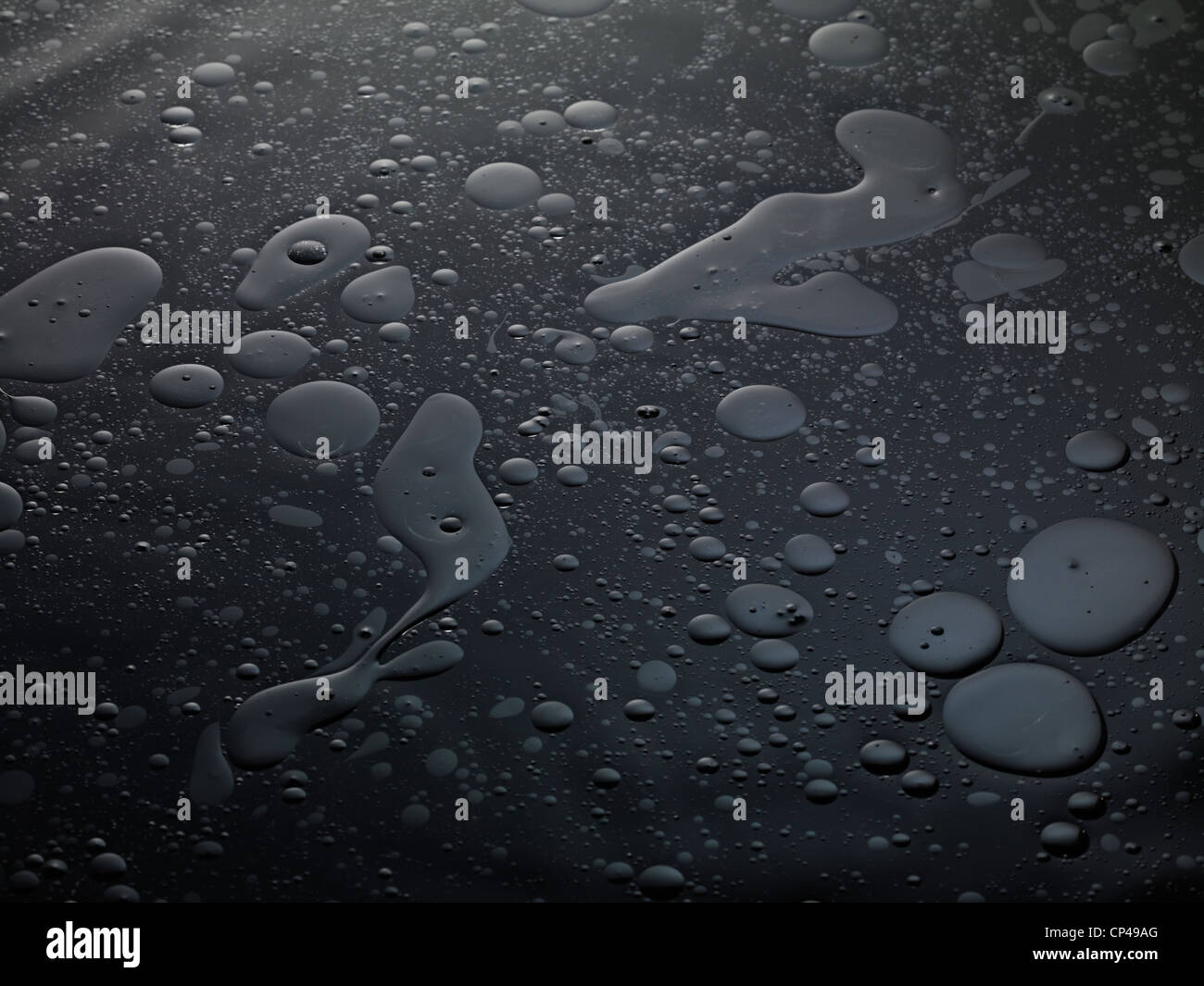 oil on water Stock Photo - Alamy