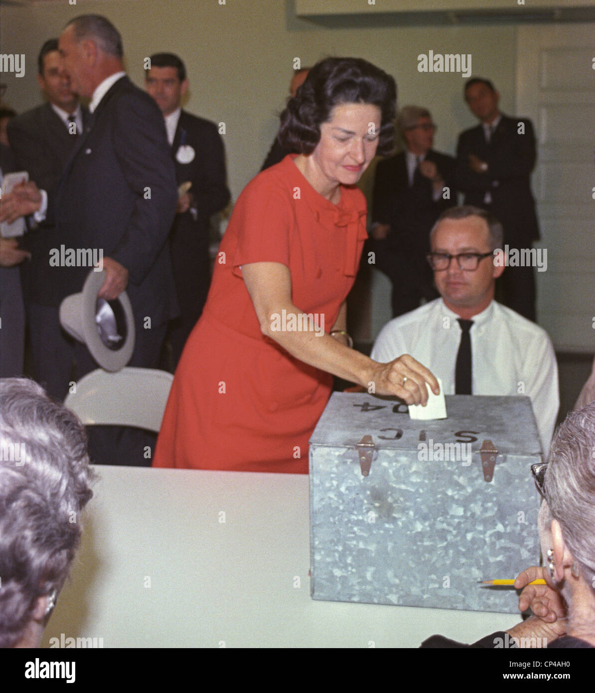 Lady bird johnson 1964 hi-res stock photography and images - Alamy
