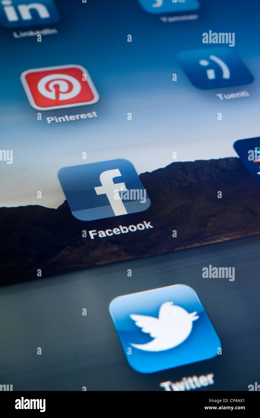 Icons icon facebook tablet ipad hi-res stock photography and images - Alamy