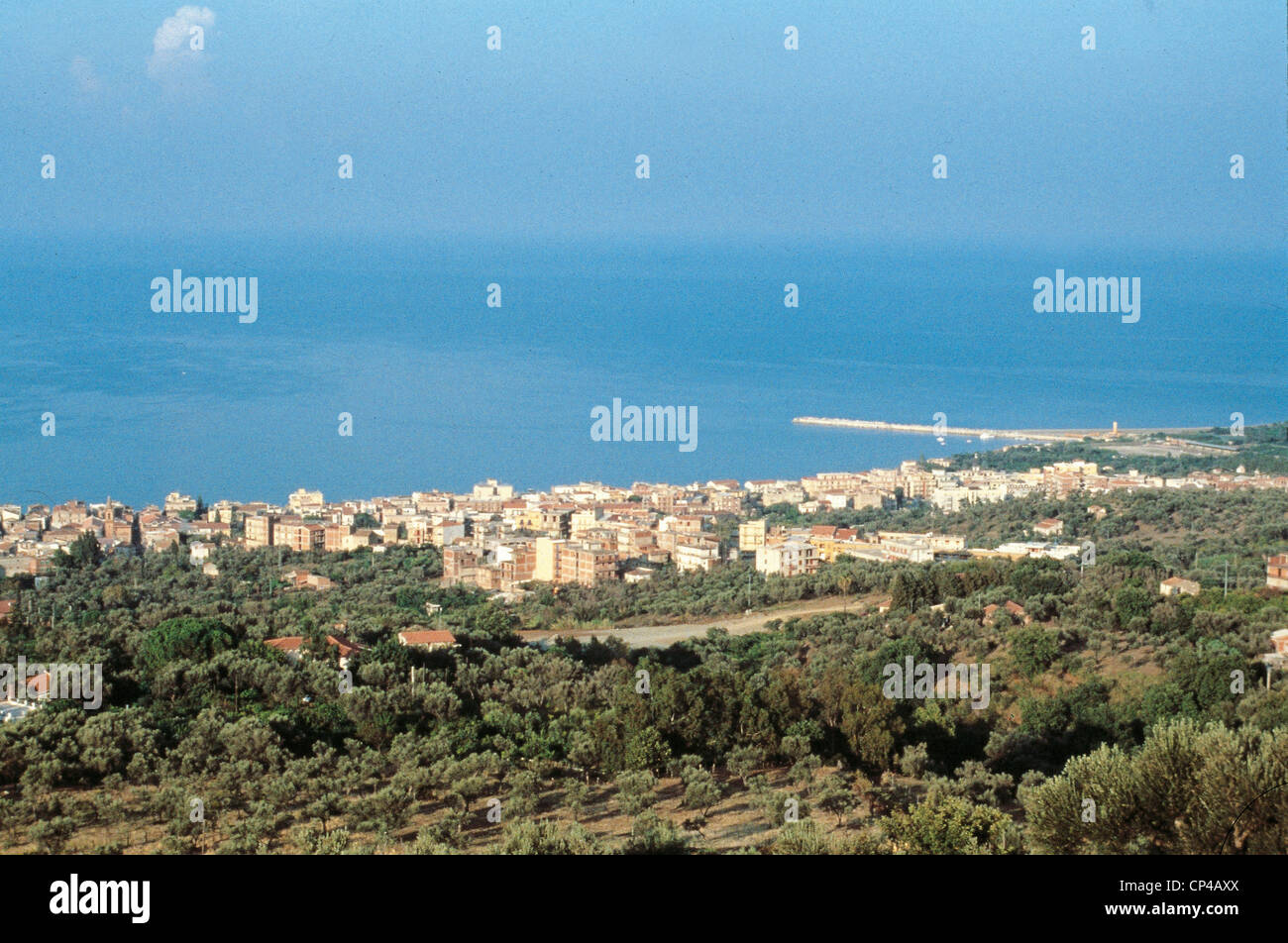 Sicily - Sant'Agata di Militello (Me Stock Photo - Alamy