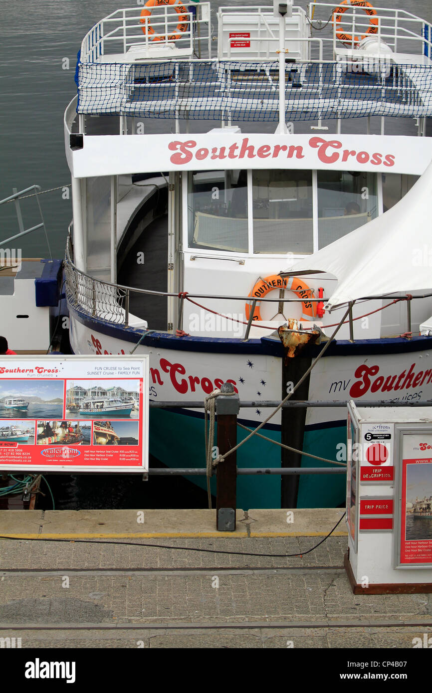 Boat called southern cross hi-res stock photography and images - Alamy