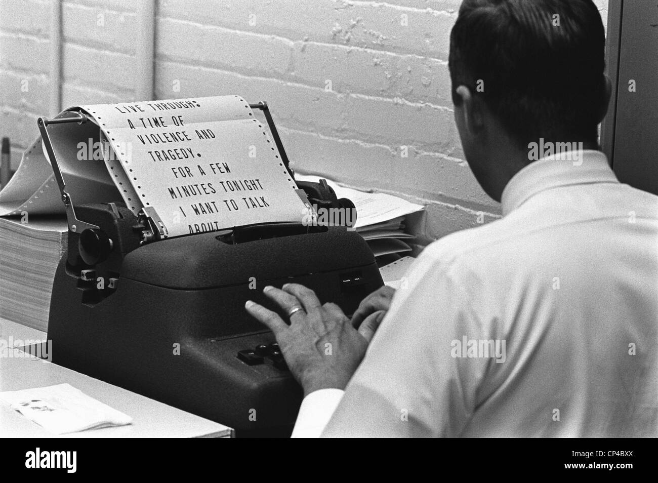 1960s typewriter hi-res stock photography and images - Alamy