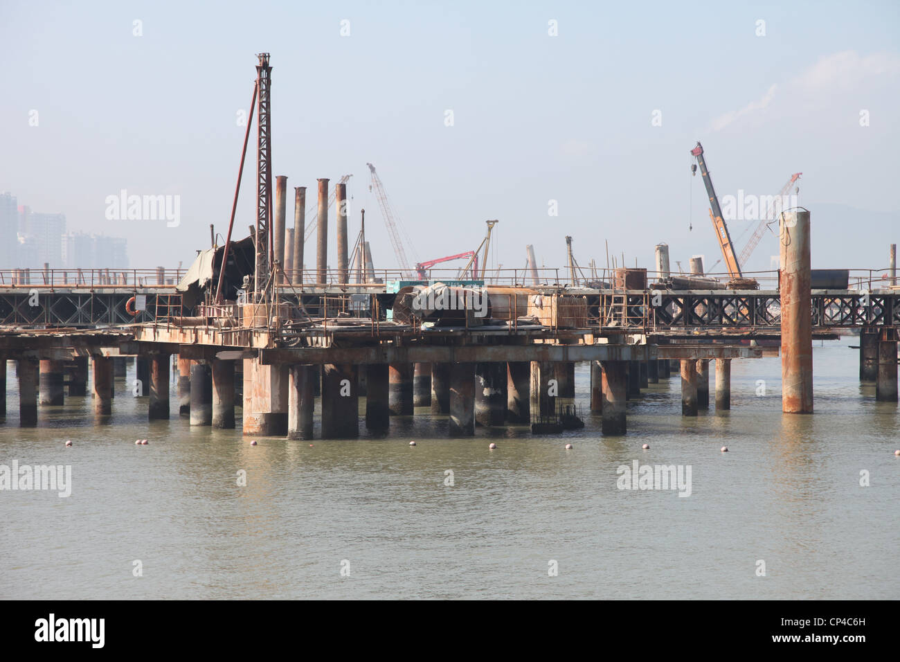 Hong kong drab building hi-res stock photography and images - Alamy