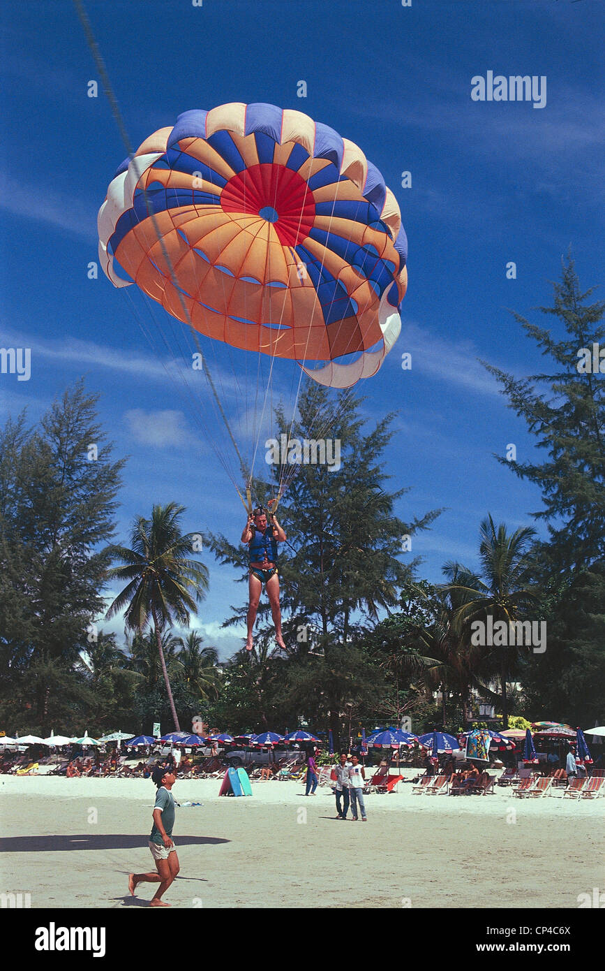 Thailand - Phuket, Patong beach parasailing Stock Photo - Alamy