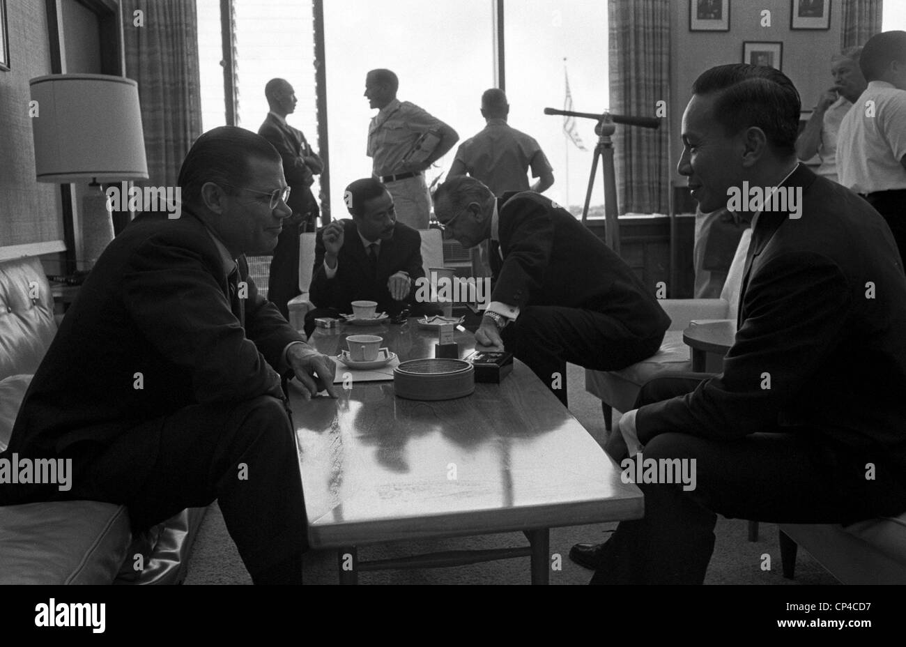 Honolulu Conference on the Vietnam War. Robert S. McNamara speaks with ...