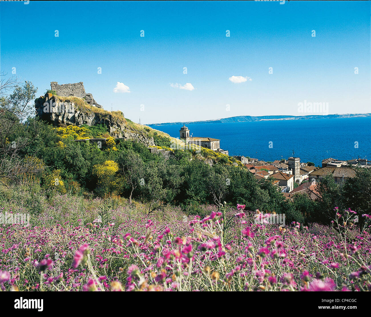 Trevignano romano italy hi-res stock photography and images - Alamy