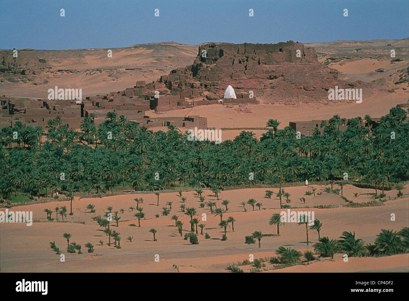 Algeria - Sahara Desert - Village and oasis Hadj Guelman Stock Photo ...