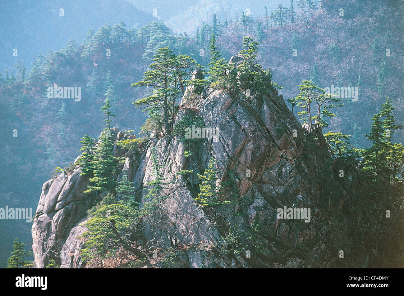 Sorak san hi-res stock photography and images - Alamy