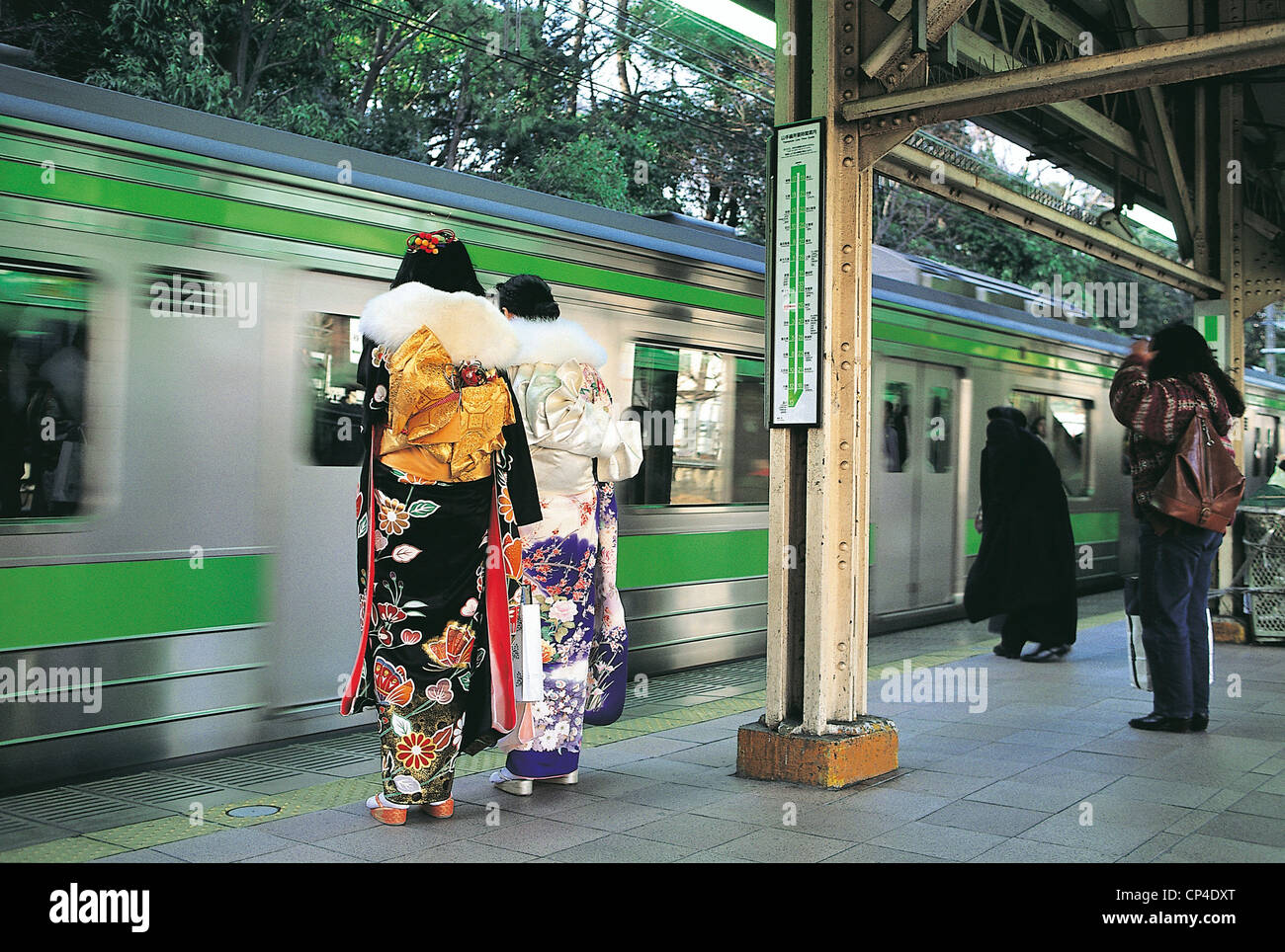 Japan Tokyo Harajuku District Women Kimono That Take The Train Stock ...