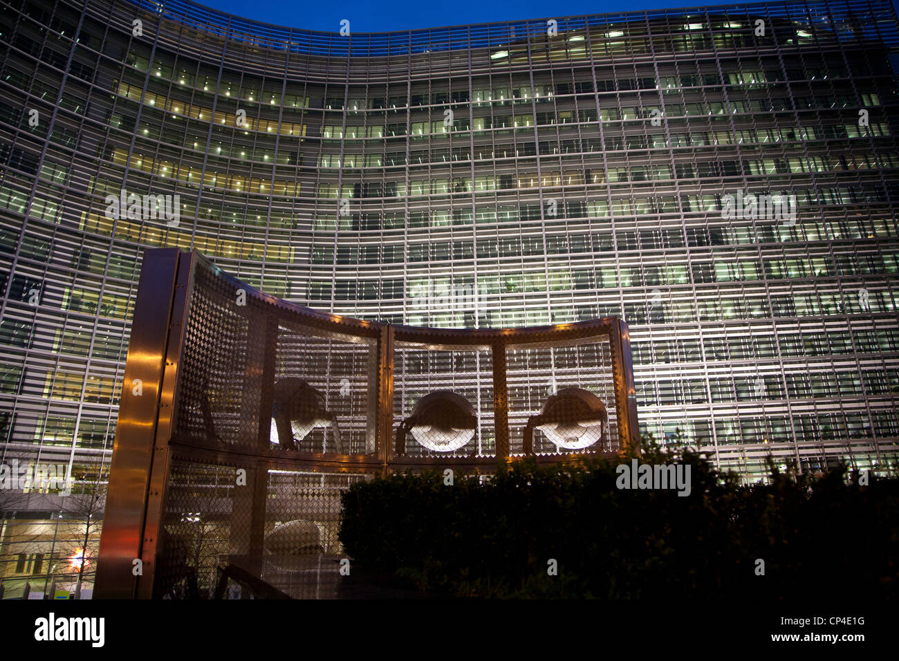 Berlaymont building night hi-res stock photography and images - Alamy