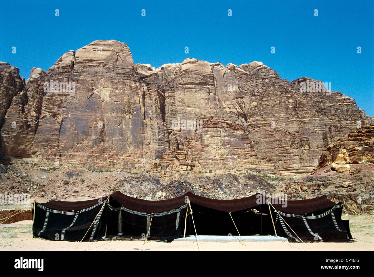 Jordan - Wadi Rum - Bedouin Camp Stock Photo - Alamy