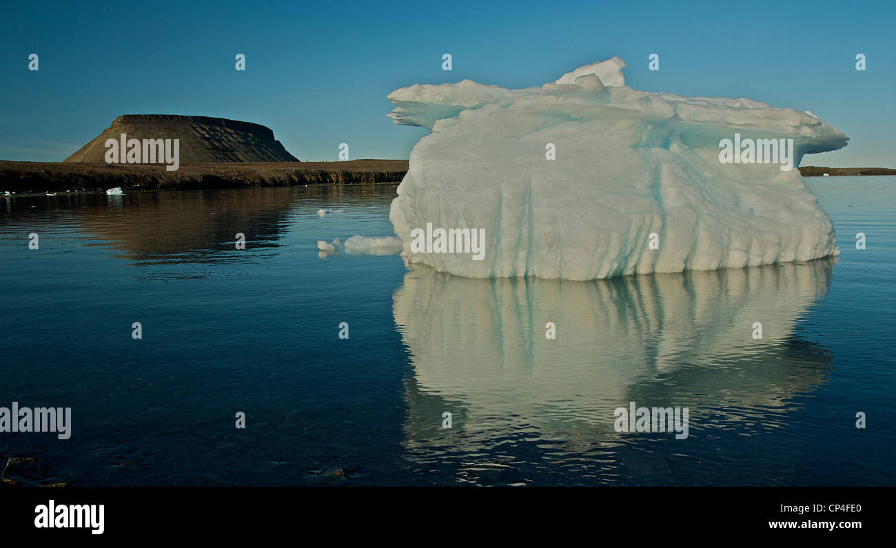 Greenland - Qaasuitsup Kommunia - Disko Island - Dundas. Icebergs Stock ...