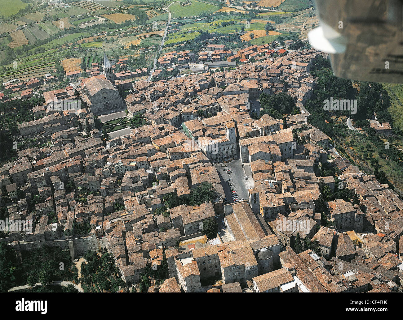 Umbria Todi AERIAL VIEW Stock Photo - Alamy