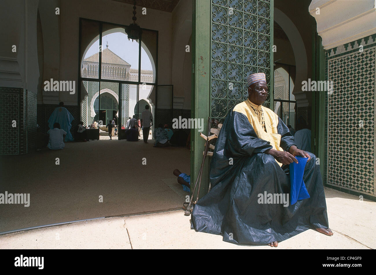 Senegal - Dakar. Entrance to the Grand Mosque Stock Photo - Alamy