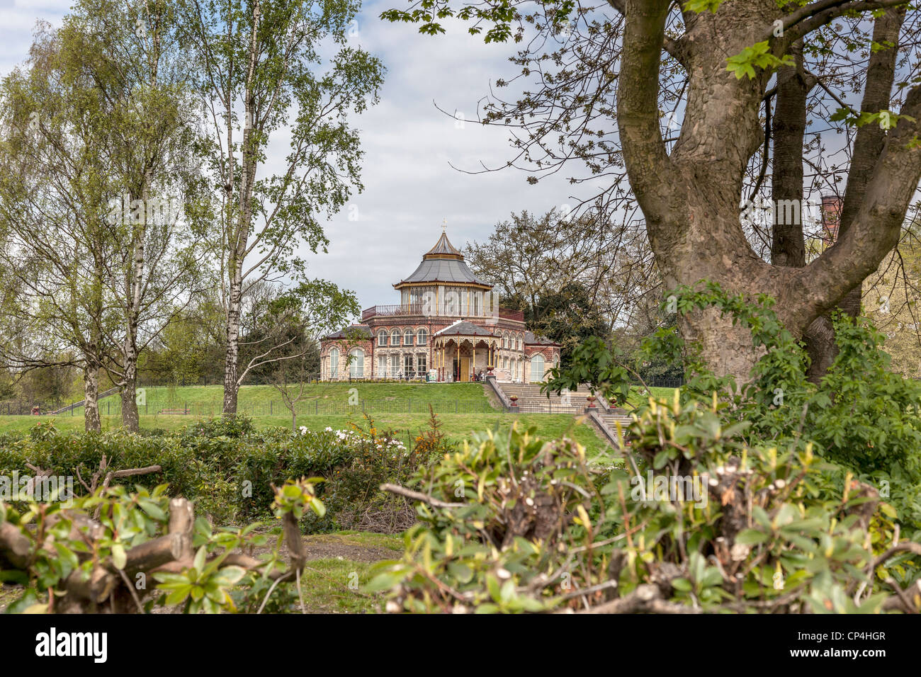 Fredericks Ice Cream parlour in the centre of Mesnes Park in the centre ...