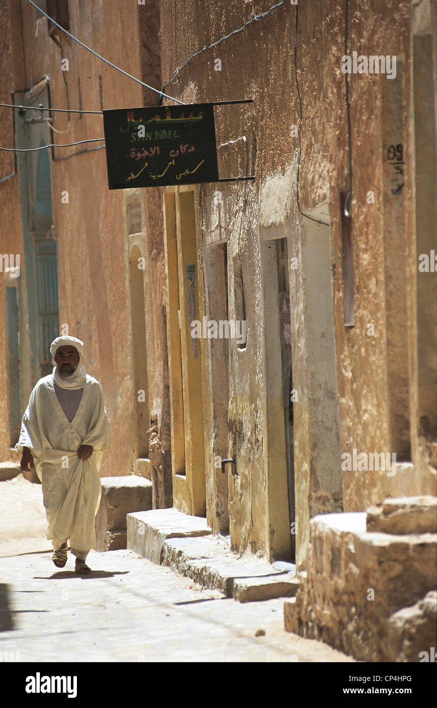 Chamba hi-res stock photography and images - Alamy