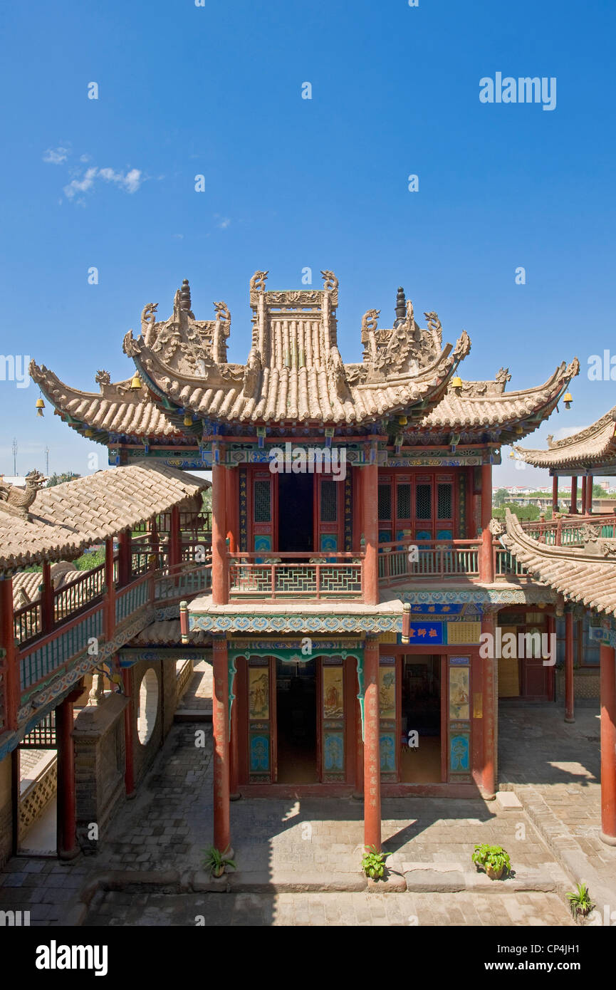 A view inside the Gao Miou temple complex in Zhongwei Stock Photo - Alamy