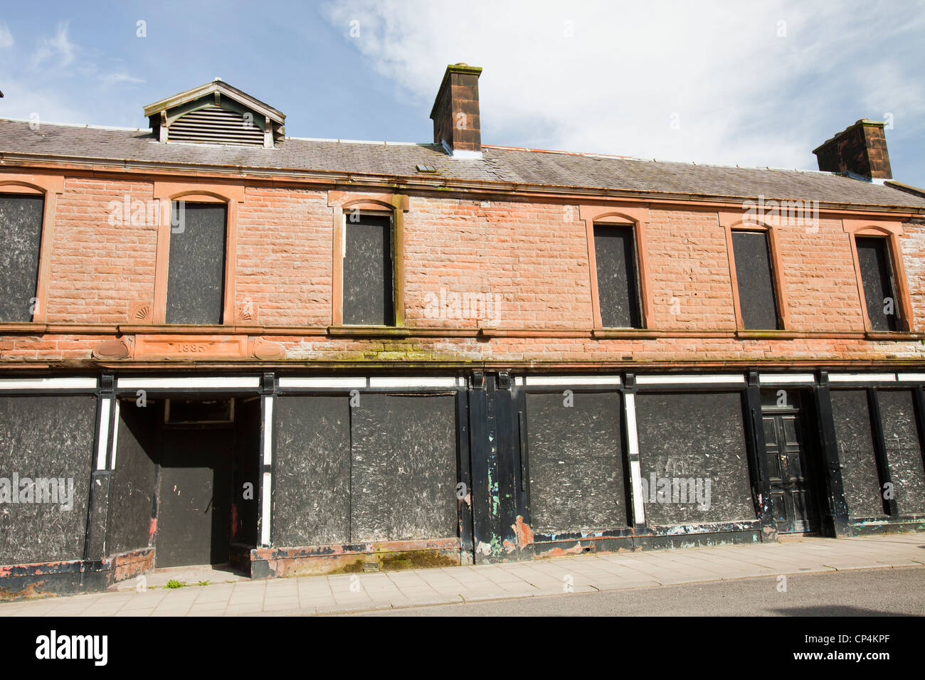 Abandoned shops uk hi-res stock photography and images - Alamy