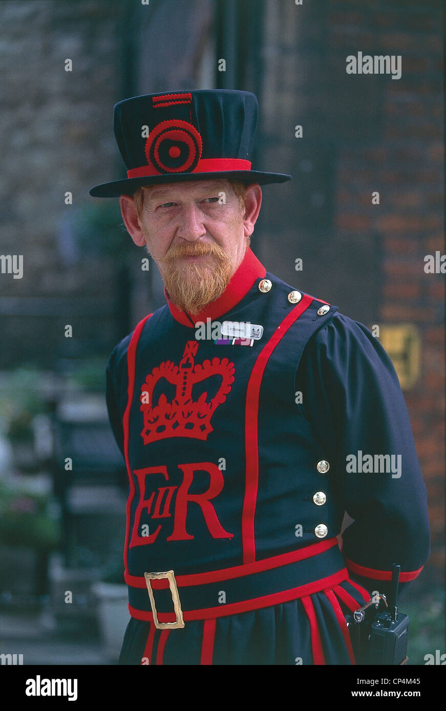 Beefeater guardian tower london england hi-res stock photography and ...