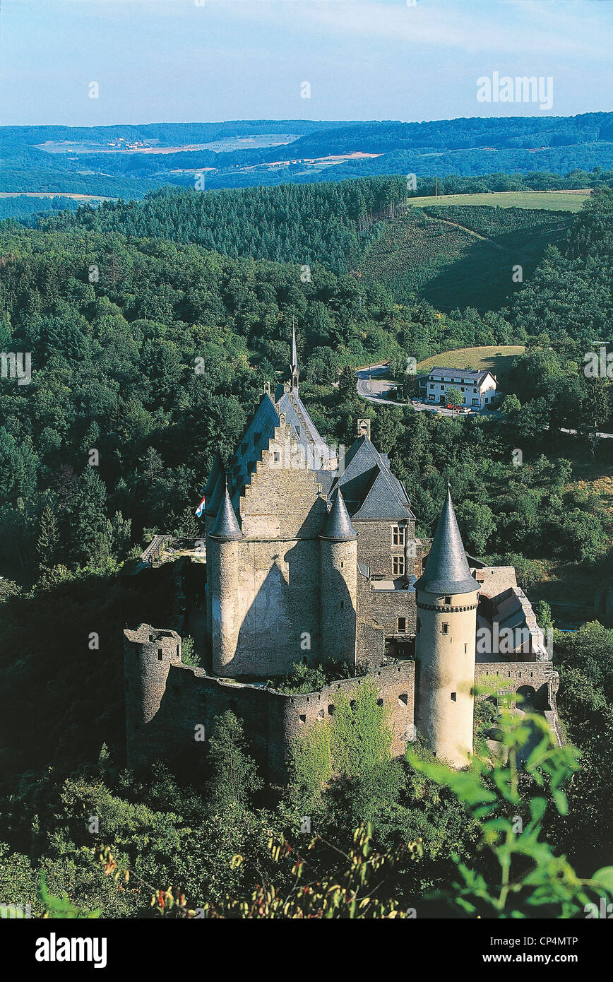 Xi xiv centuries hi-res stock photography and images - Alamy