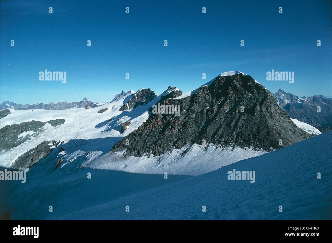 Alpi del monte rosa hi-res stock photography and images - Alamy