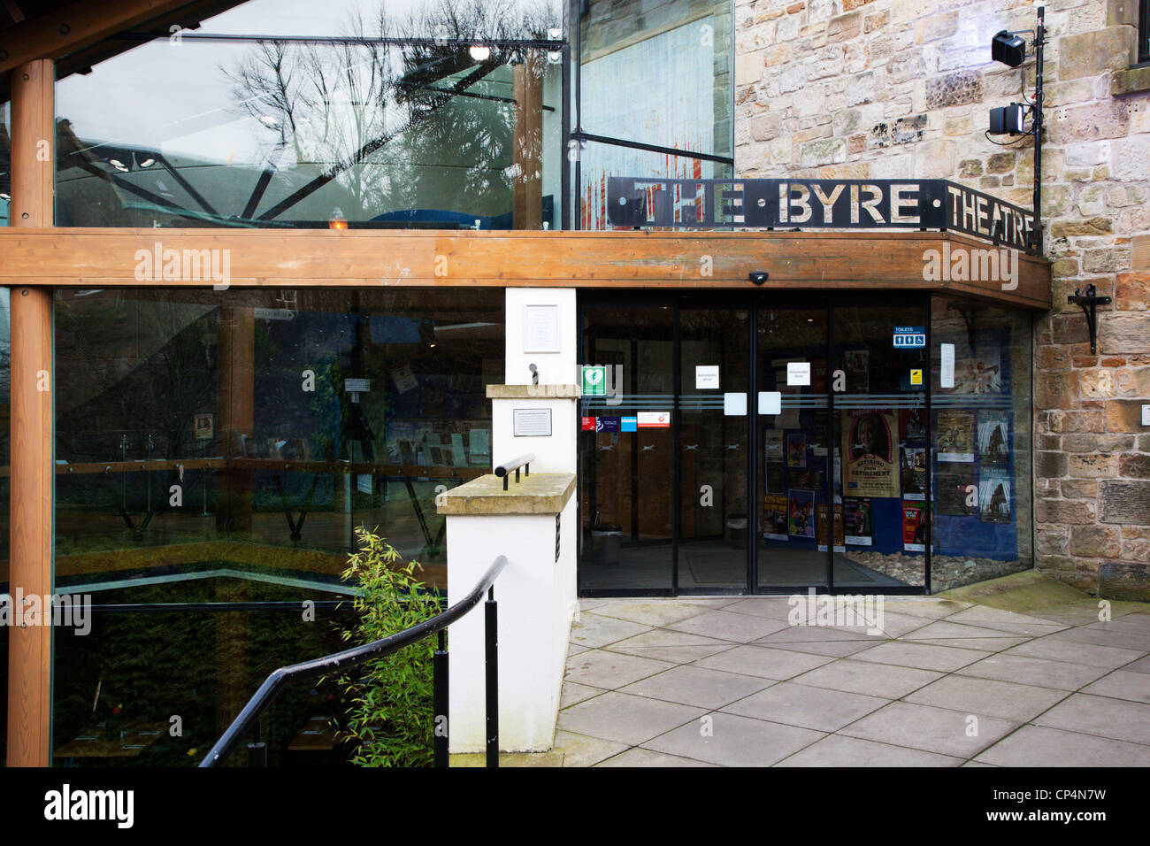 Byre Theatre High Resolution Stock Photography and Images - Alamy
