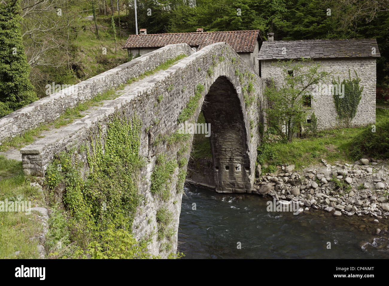 Popiglio hi-res stock photography and images - Alamy