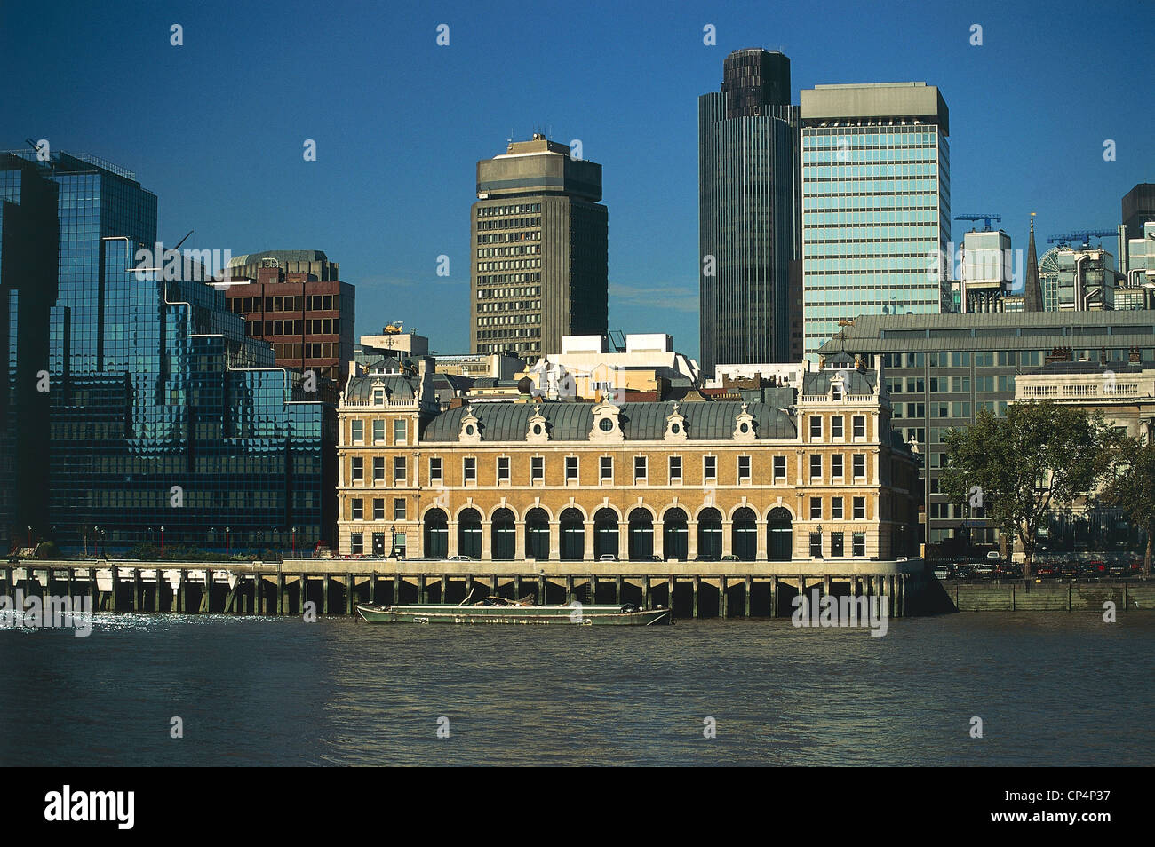 Billingsgate Market LONDON, UNITED KINGDOM Stock Photo - Alamy