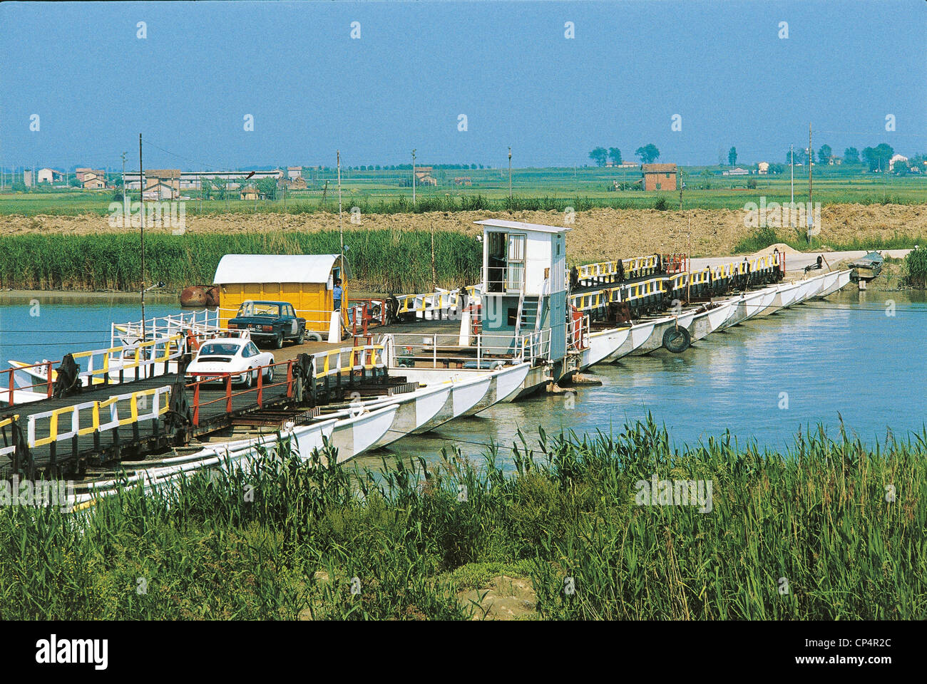 EMILIA ROMAGNA GORINO GORO pontoon bridge Stock Photo - Alamy