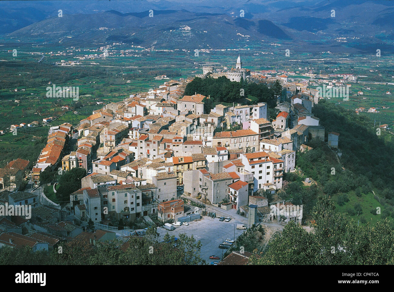 Monteroduni italy hi-res stock photography and images - Alamy