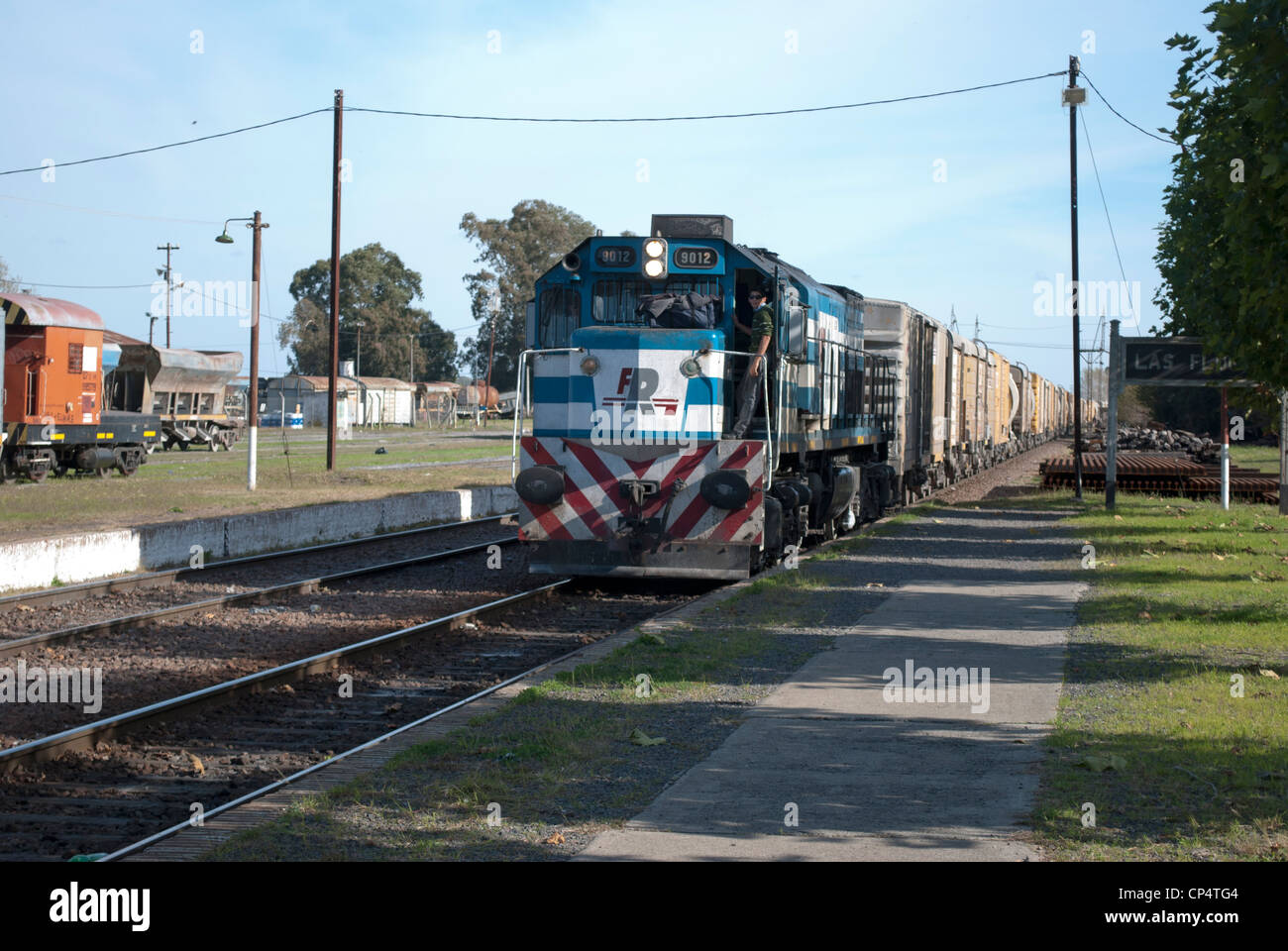Load wagon hi-res stock photography and images - Alamy