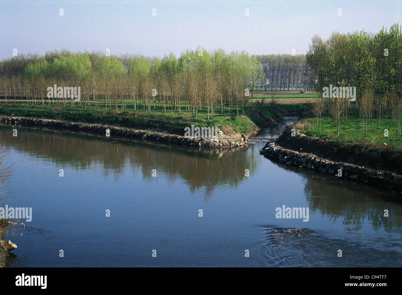 Lambro river hi-res stock photography and images - Alamy
