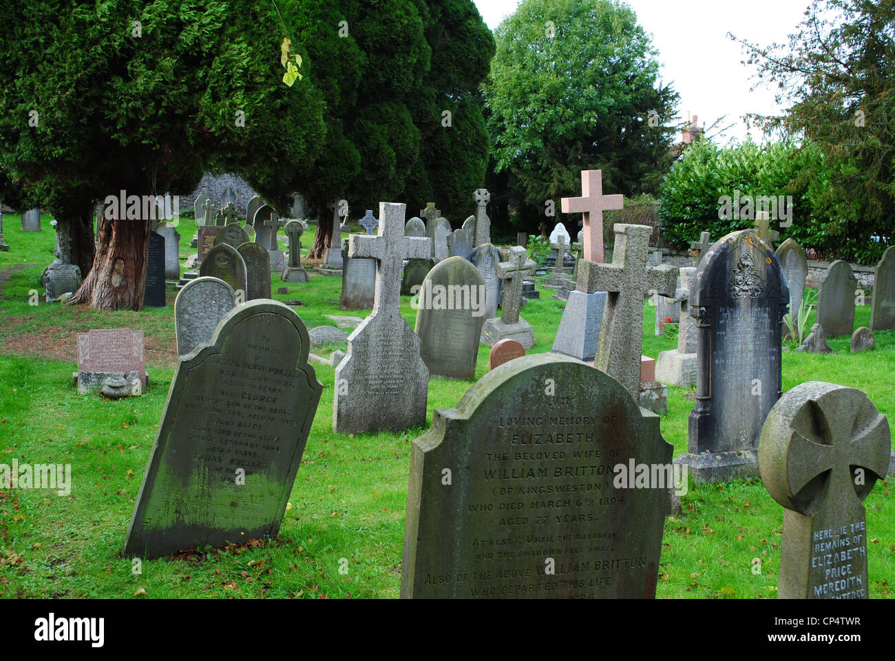 graveyard in England Stock Photo - Alamy