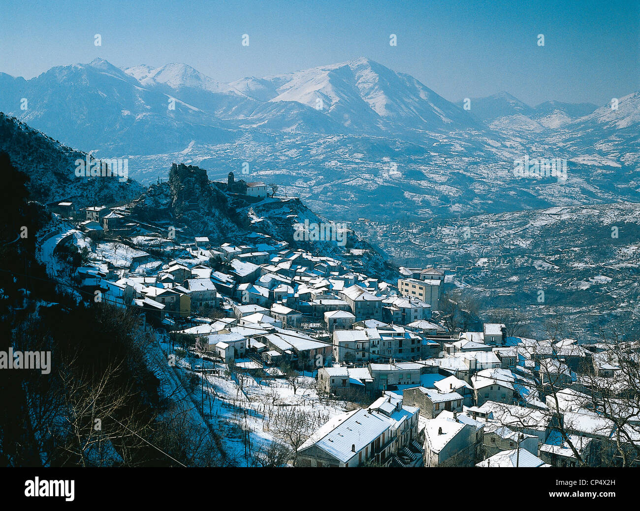 Lauria italy hi-res stock photography and images - Alamy