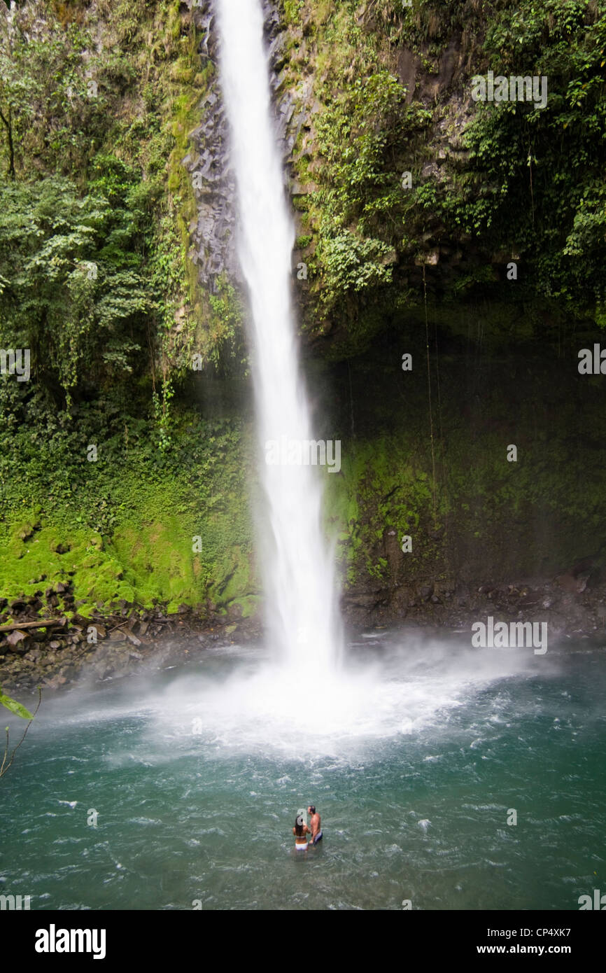 La fortuna waterfall hi-res stock photography and images - Alamy