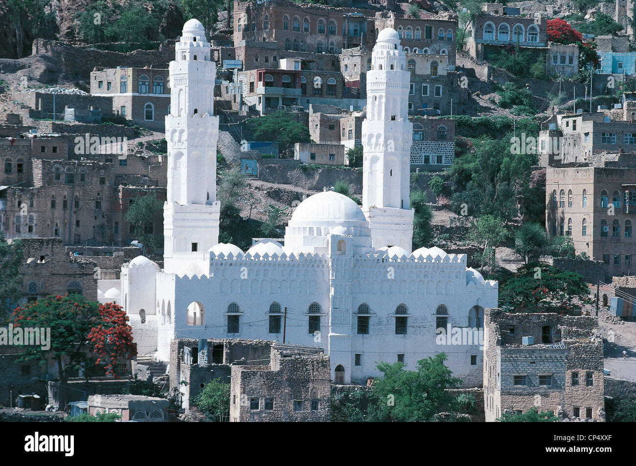 Yemen - Taizz. The mosque of Al-Ashrafiya, with two twin minarets ...