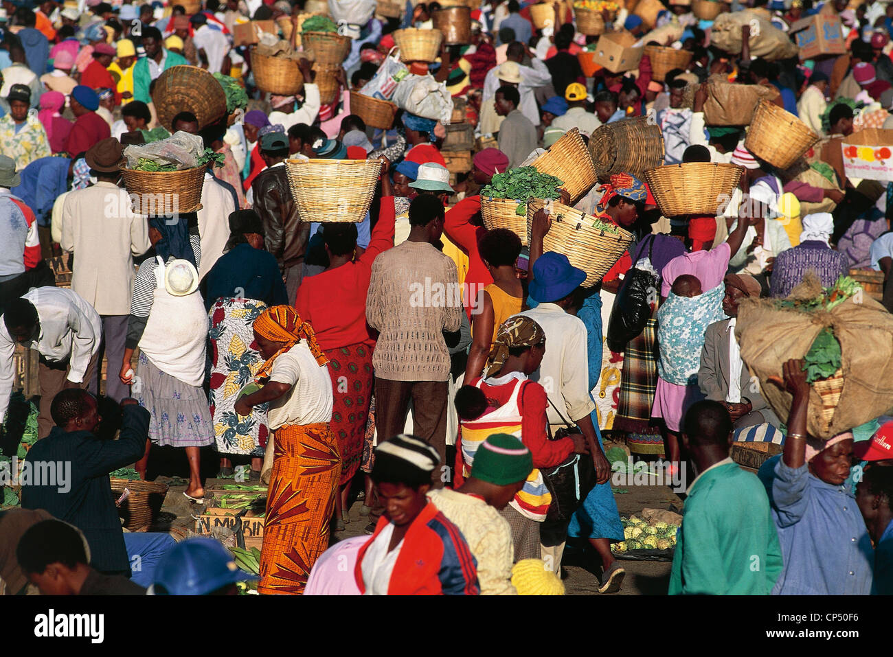 Harare market hi-res stock photography and images - Alamy