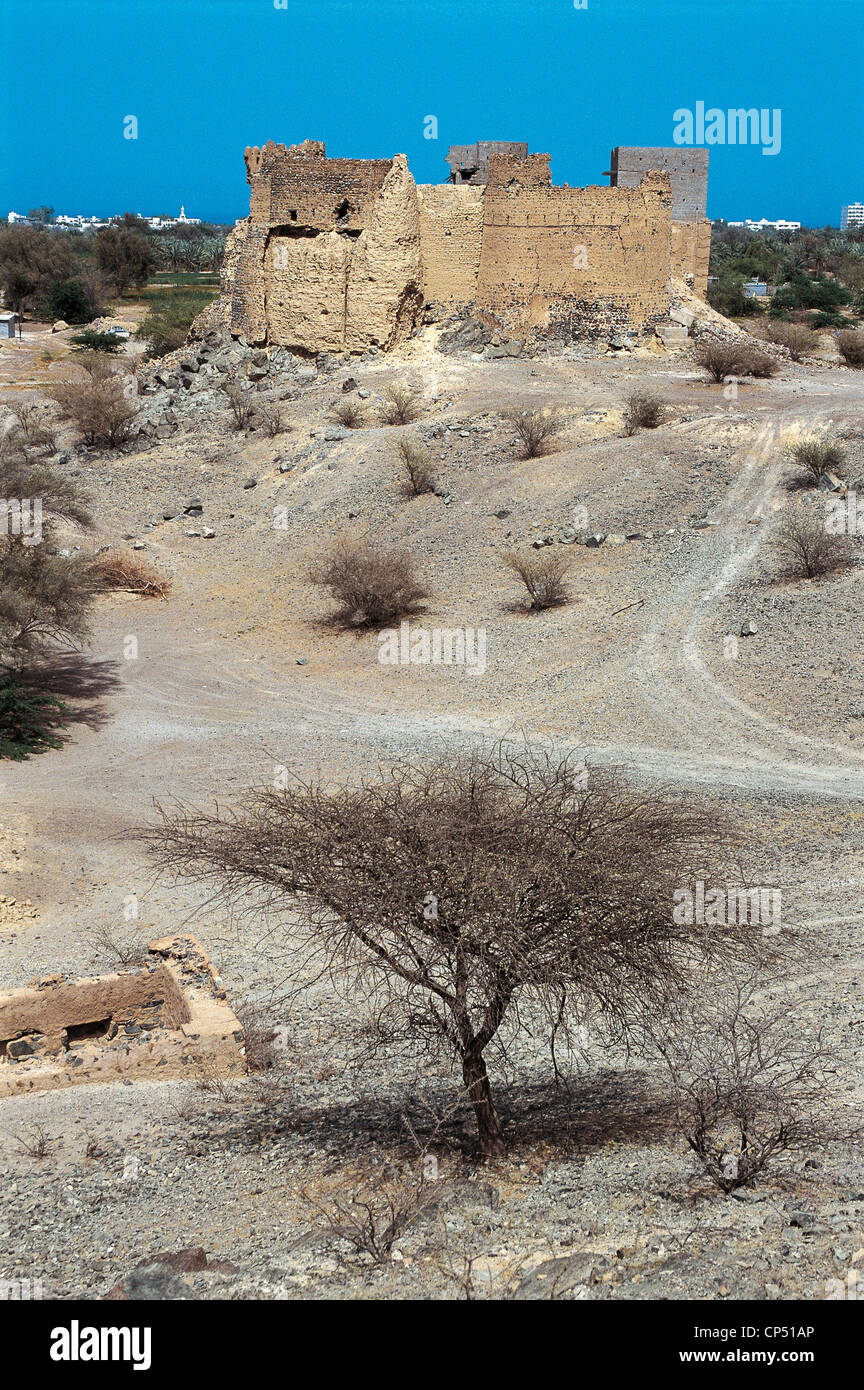 United Arab Emirates - Fujairah. The Fort Stock Photo - Alamy