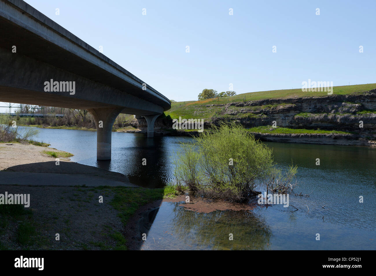 Bridge [river crossing] stream hi-res stock photography and images - Alamy