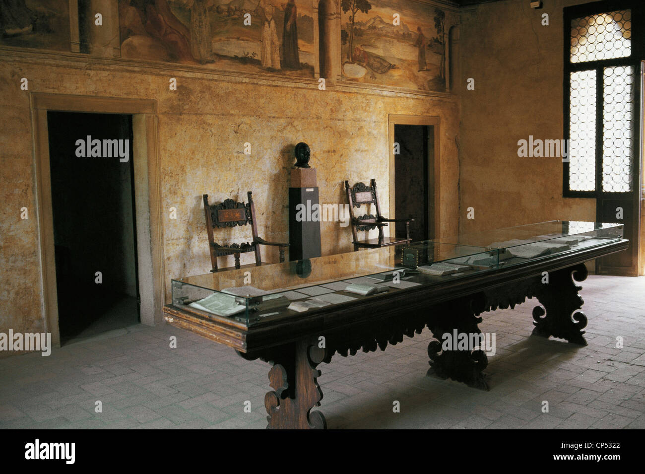 VENETO ARQUA 'Petrarca (PD). Petrarch's House (XIV century). INTERNAL ...