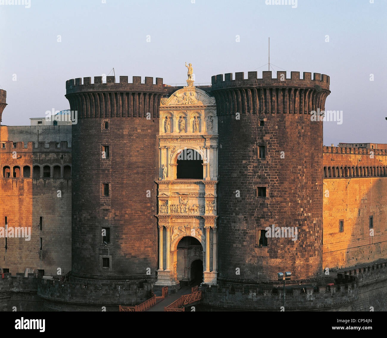 CAMPANIA NAPOLI MALE ANGIOINO (New Castle), the central tower where ...