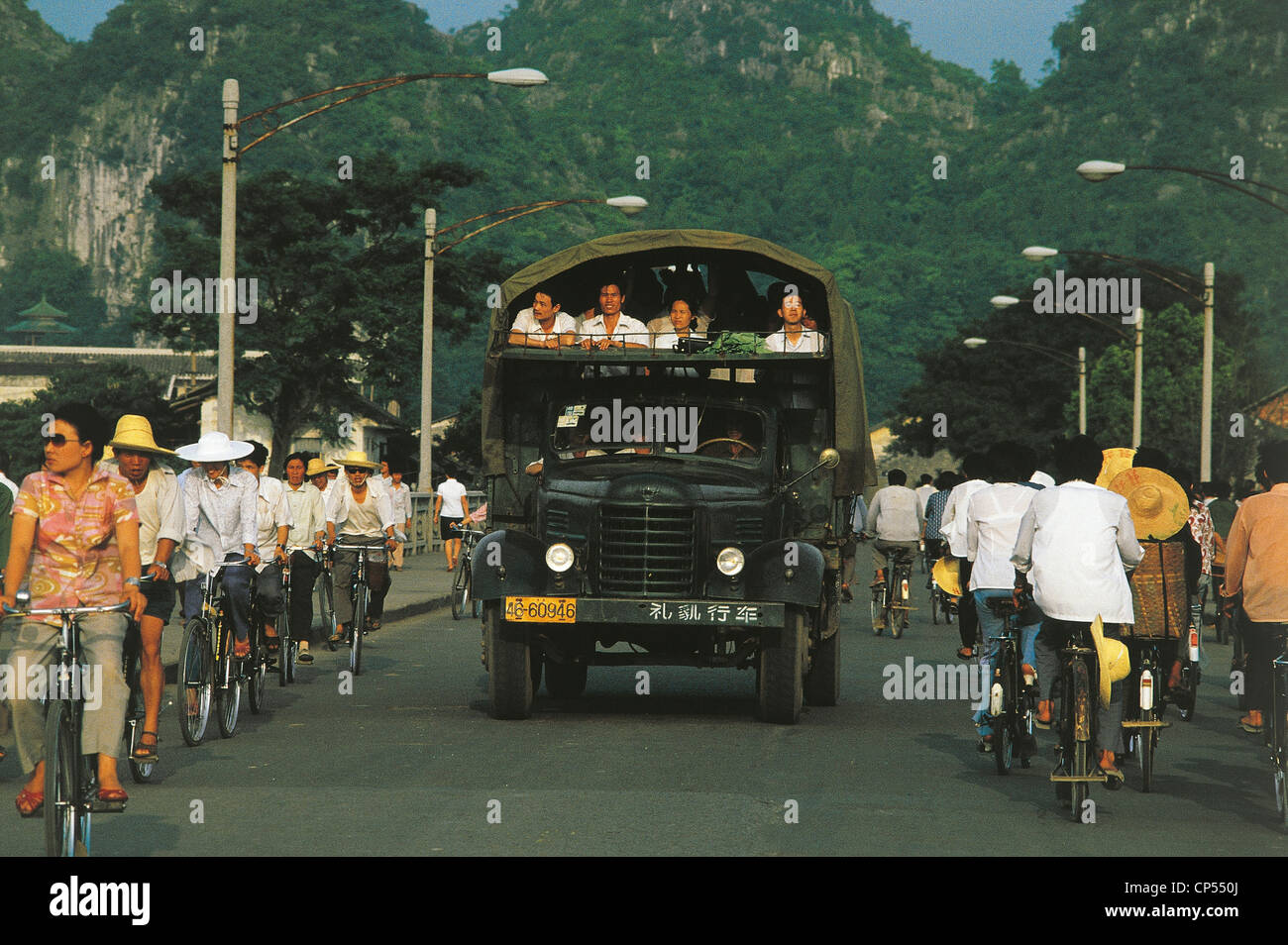 Kweilin High Resolution Stock Photography and Images - Alamy