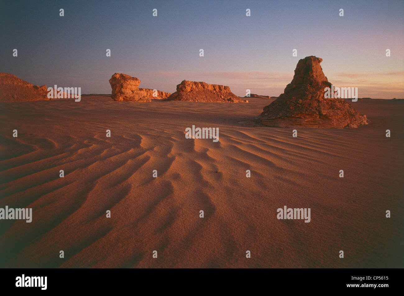 Egypt - Eastern Sahara - The effects of wind on the edge of the oasis ...
