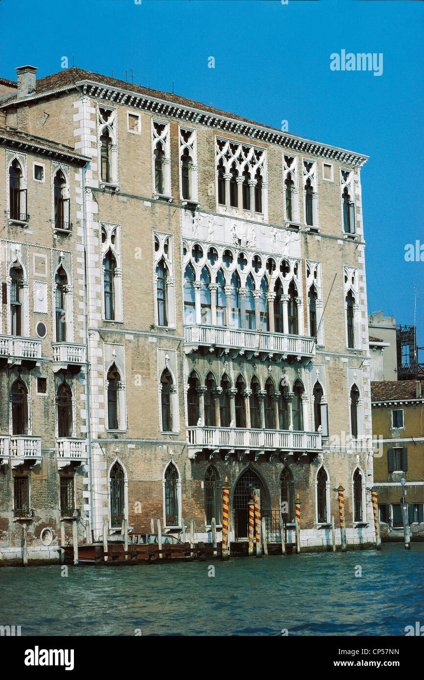 Veneto - Venezia - Canal Grande - Ca 'Foscari. Official Headquarters of ...