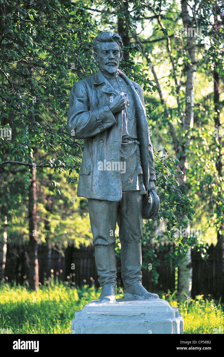 RUSSIA SIBERIA TURUKHANSK MONUMENT Yakov Sverdlov Stock Photo - Alamy