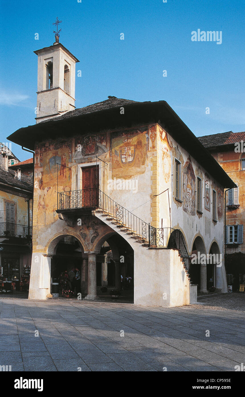 Piedmont Orta Orta Island Community Building 'The Riviera Stock Photo ...