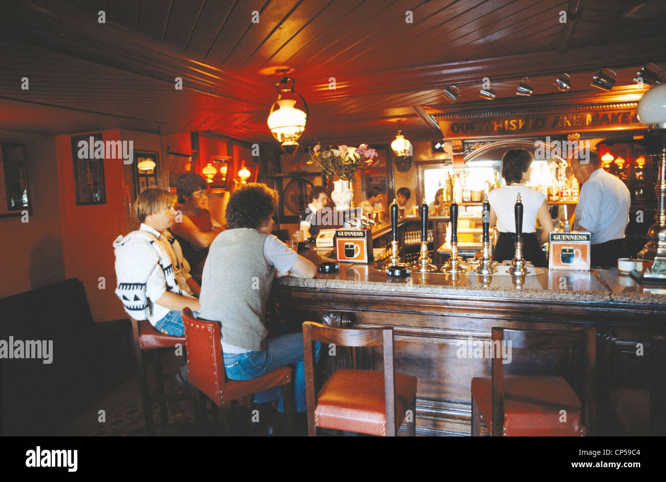 Irish country pub hi-res stock photography and images - Alamy
