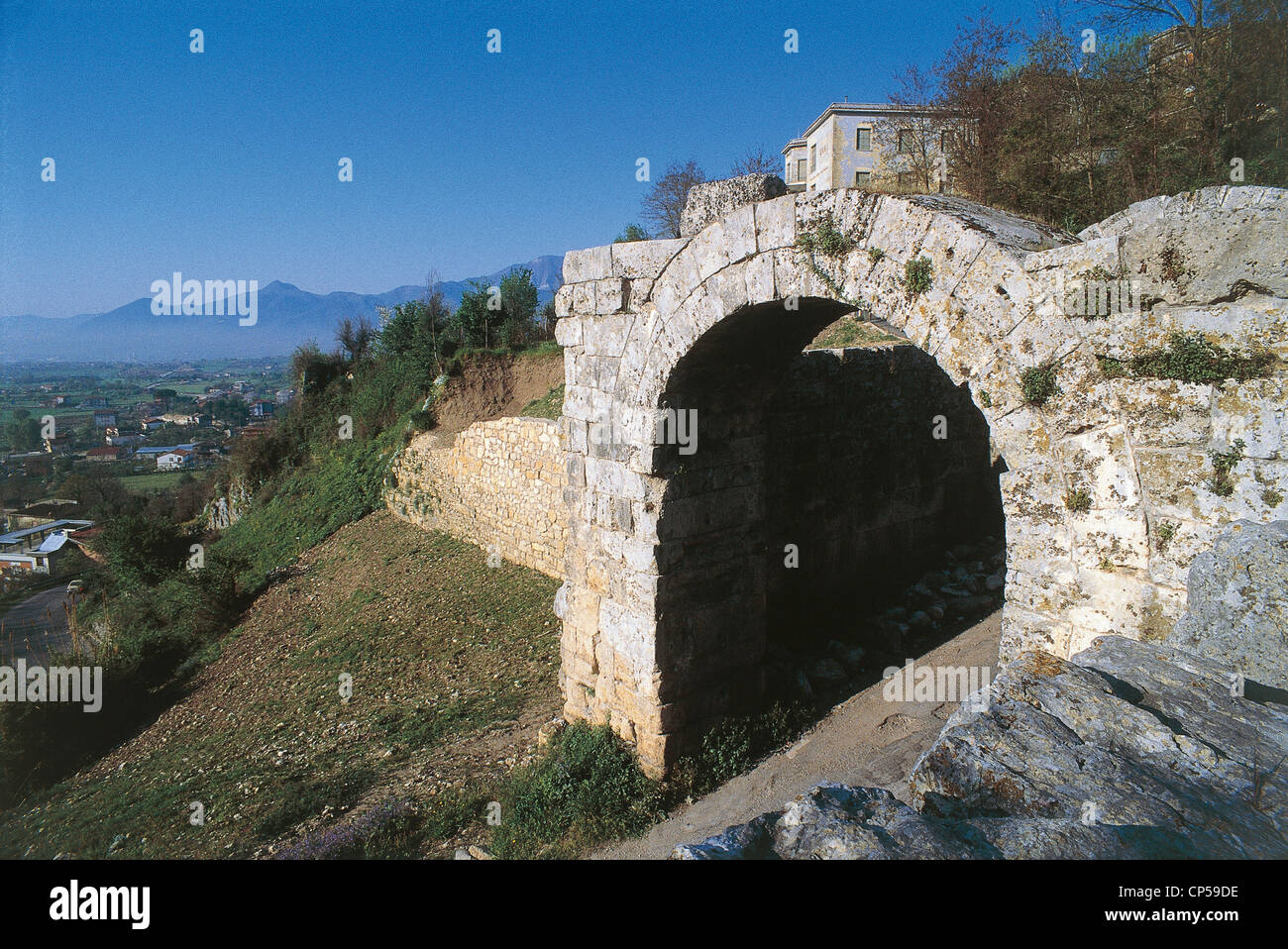 LAZIO FERENTINO Cyclopean walls Stock Photo - Alamy