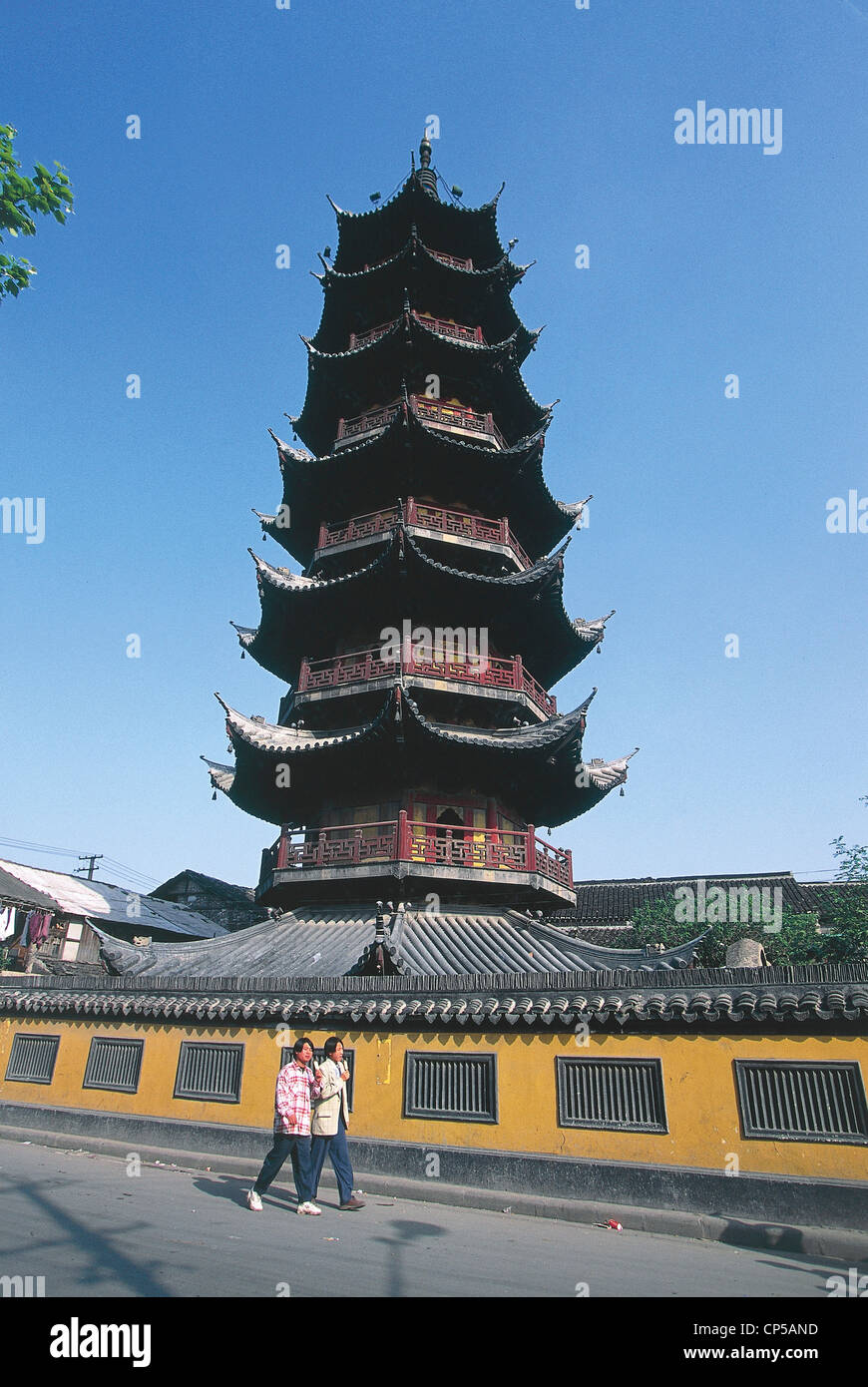 China - Shanghai Longhua Pagoda Stock Photo - Alamy